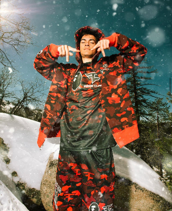 Home - Brick & Mortar