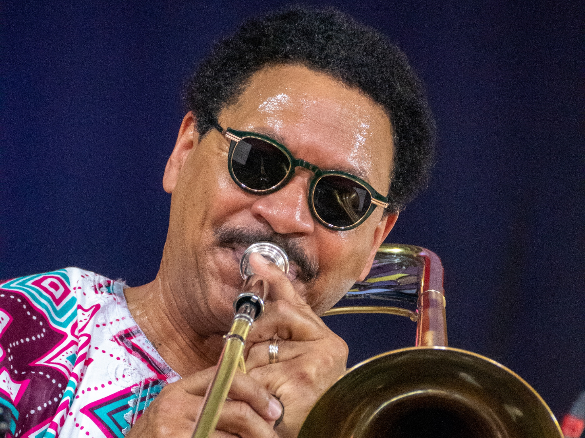 Calendar - Snug Harbor Jazz Bistro